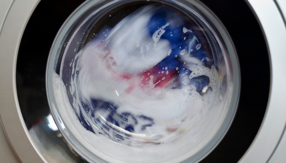 Suds Alert: How to Tell If You're Using Too Much Detergent | Ginno's ...