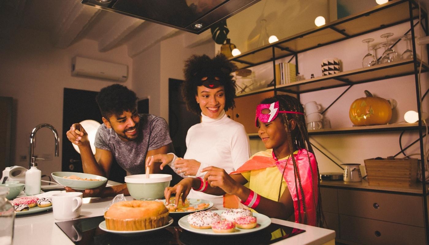 13 Easy Halloween Recipes You Can Make With Your Kids (+1 Bonus ...