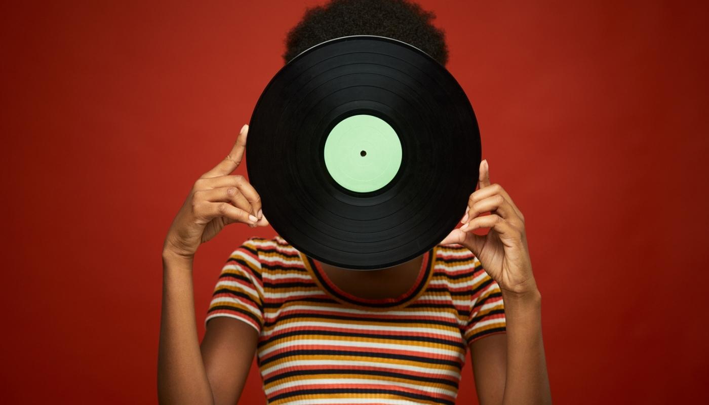 National Vinyl Record Day: The Vinyl Lover's Ultimate Guide | Decker ...