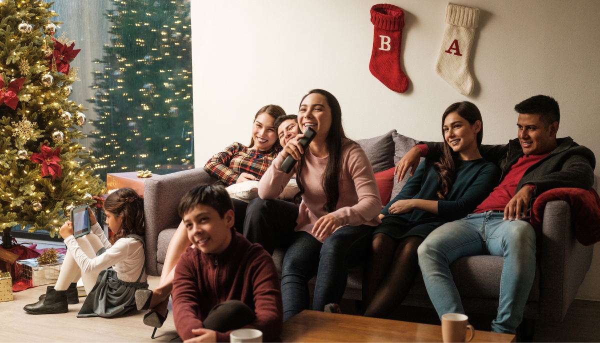 Hi-Tech Holiday: How to Set Up Your Home for Festive Entertainment ...