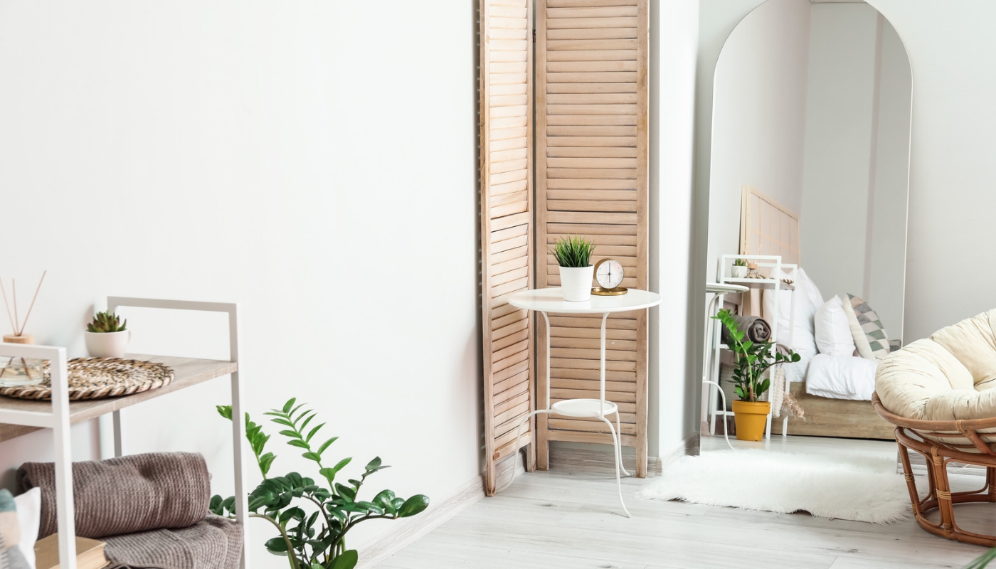 Mirror Magic: Unconventional Ways to Transform Your Space | Urner's ...