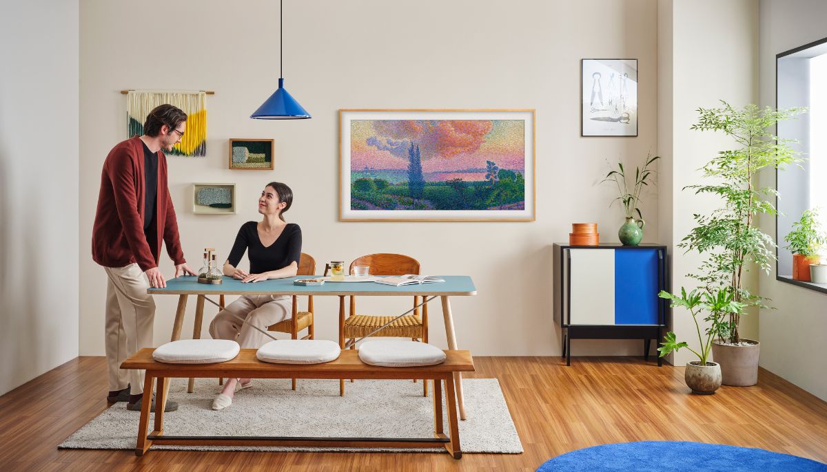 Sony vs. Samsung Frame TV – Top 9 Considerations | Bekins | Grand ...