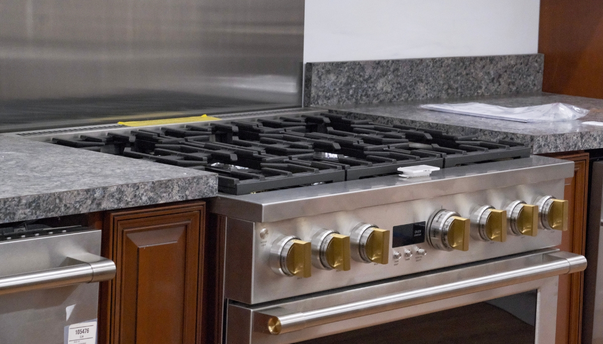 Gas Ranges vs. Electric Ranges: What’s the Difference Between Them ...