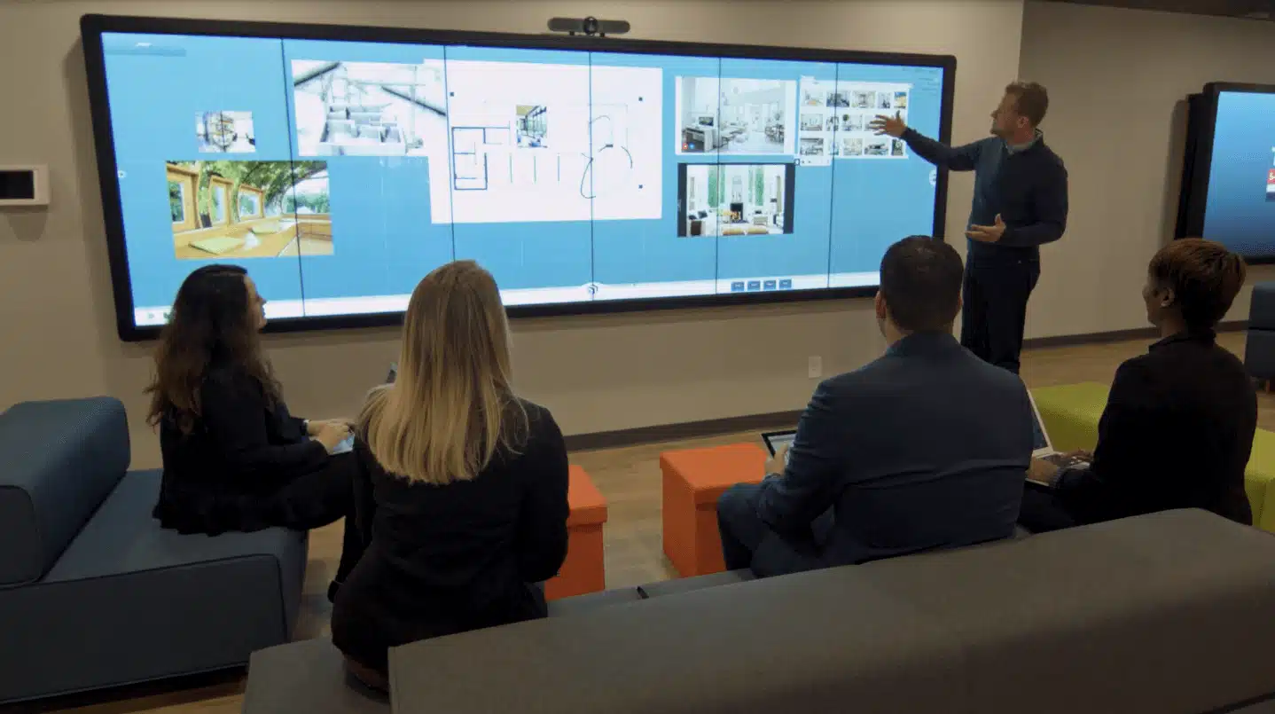 How interactive touchscreens promote collaboration and inspire ...